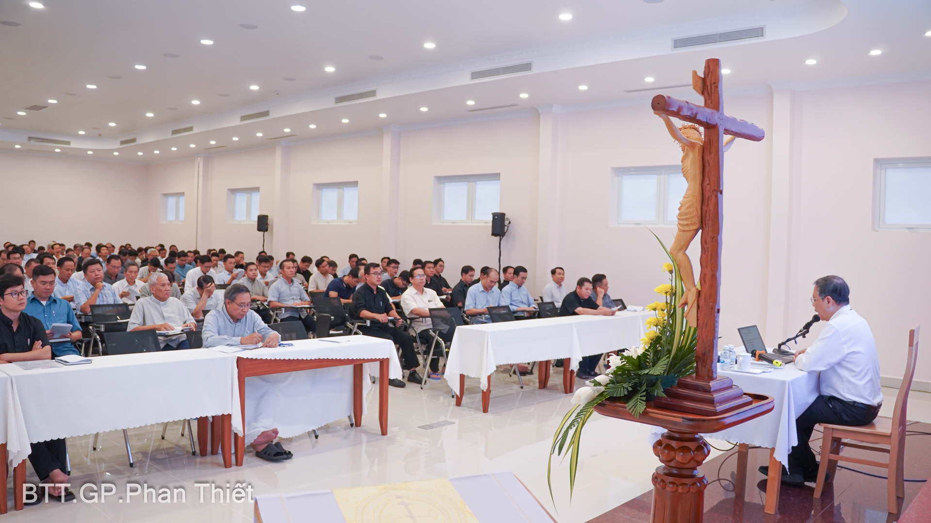 LINH MỤC ĐOÀN GIÁO PHẬN PHAN THIẾT BẾ MẠC TUẦN TĨNH TÂM NĂM 2025 | Giáo Phận Phan Thiết